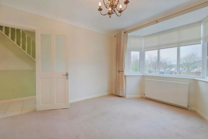 4 Bedroom Detached House For Sale In Longford Road, Cannock, WS11