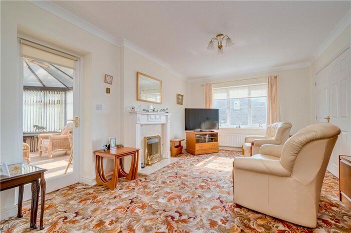 3 Bedroom Link Detached House For Sale In Springfield Close, Pateley ...