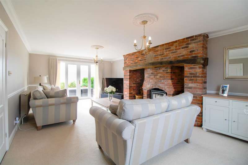 4 Bedroom Detached For Sale In Abberton Road, Fingringhoe, Colchester, CO5