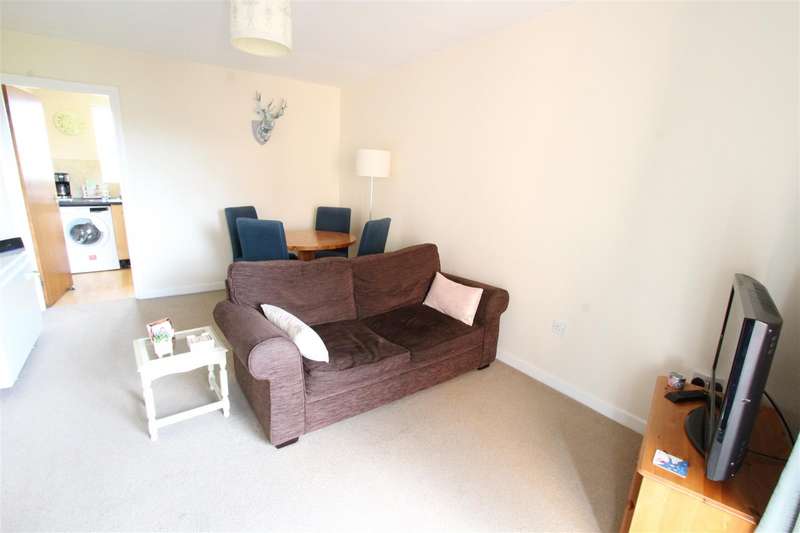 2 Bedroom Apartment For Sale In Chestnut Place, Southam, CV47