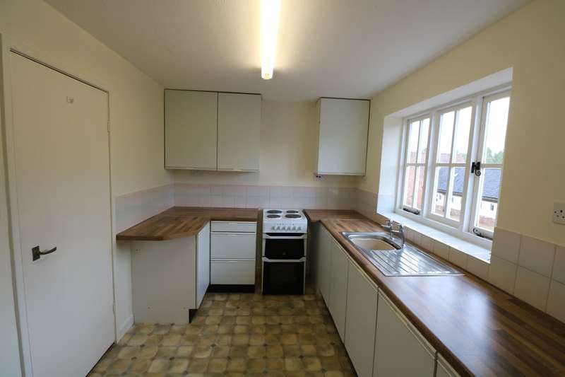 3 Bedroom Maisonette To Rent In Market Place, Kenninghall, NR16